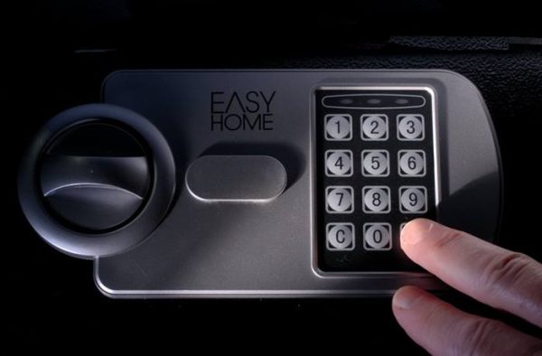 How To Open A Safe Without A Key? Learn the Process Step By Step ...