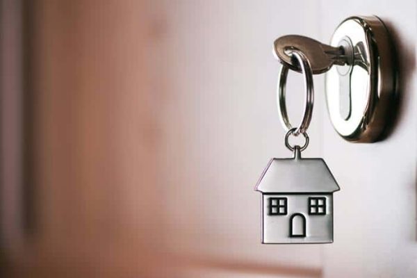 The Ultimate Guide to Renter's Home Security (2025)